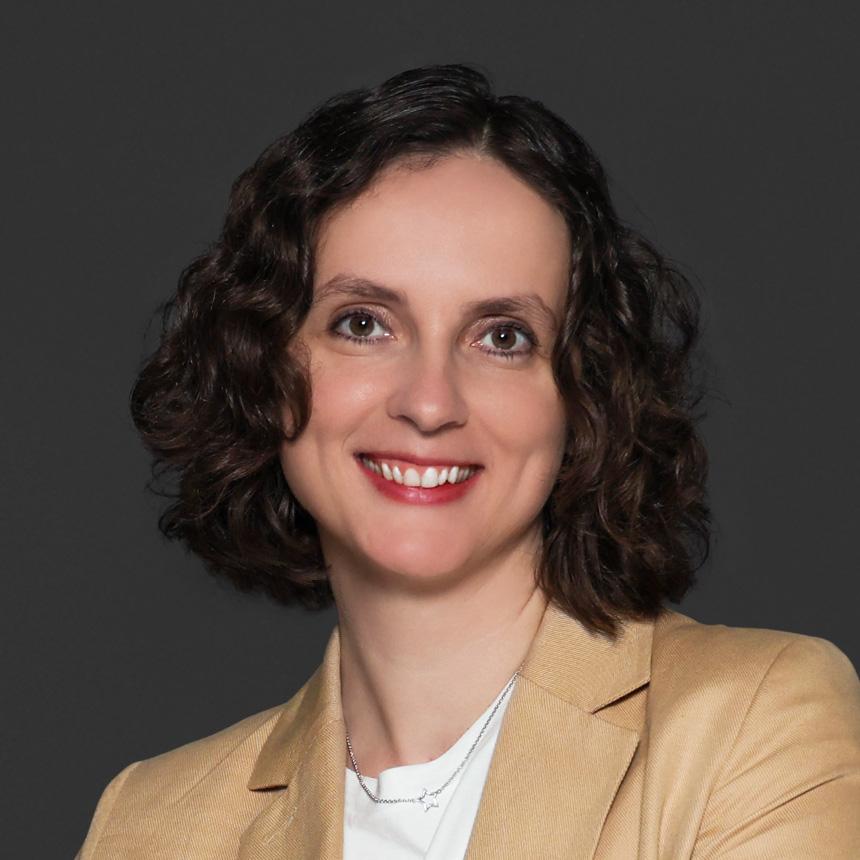Joanna Raczynska | People | Heidrick & Struggles