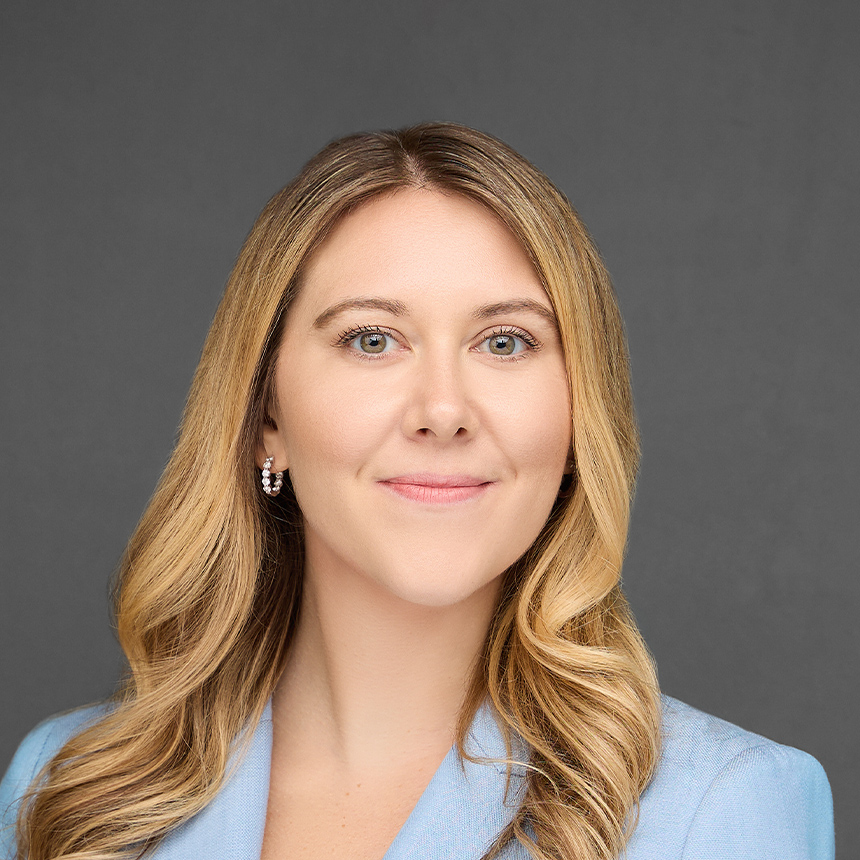Sarah Sliva | People | Heidrick & Struggles